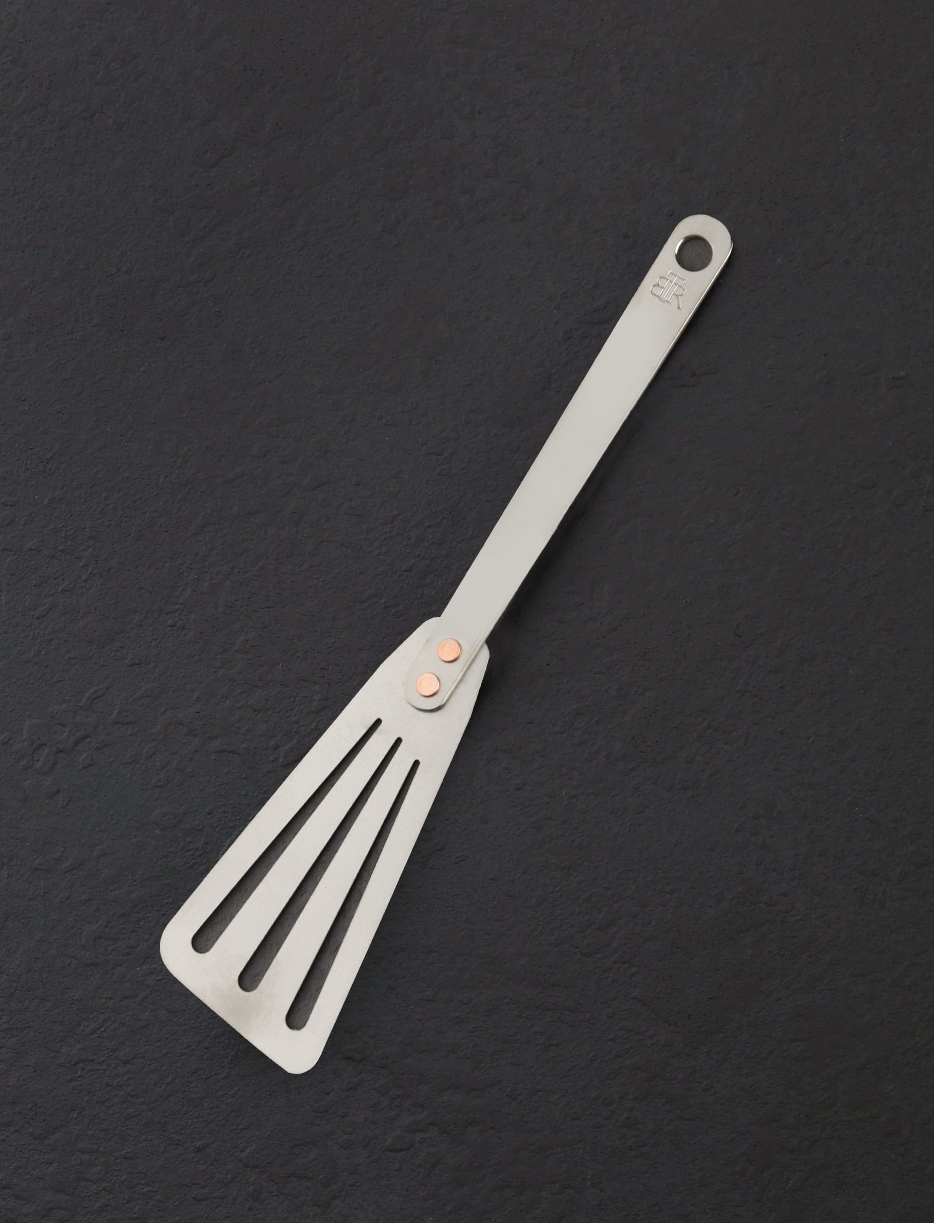 TiSpats Mini Titanium Fish Spatula | Eatingtools