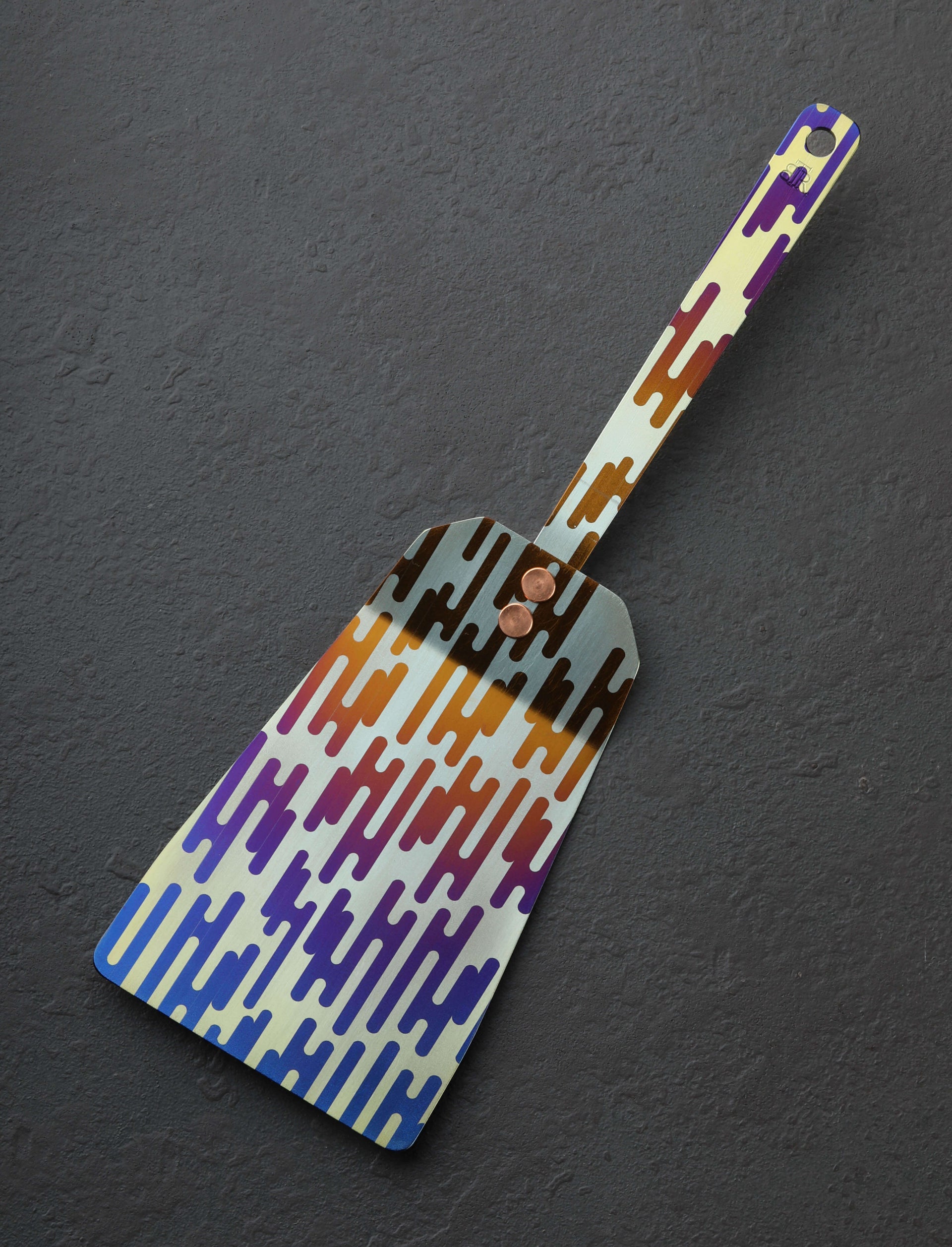 Deluxe Titanium Griddle Spatula | Eatingtools