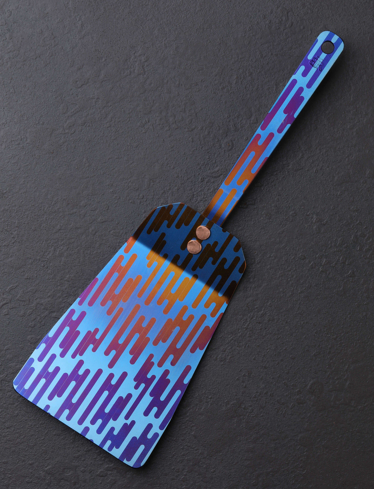 Deluxe Titanium Griddle Spatula | Eatingtools