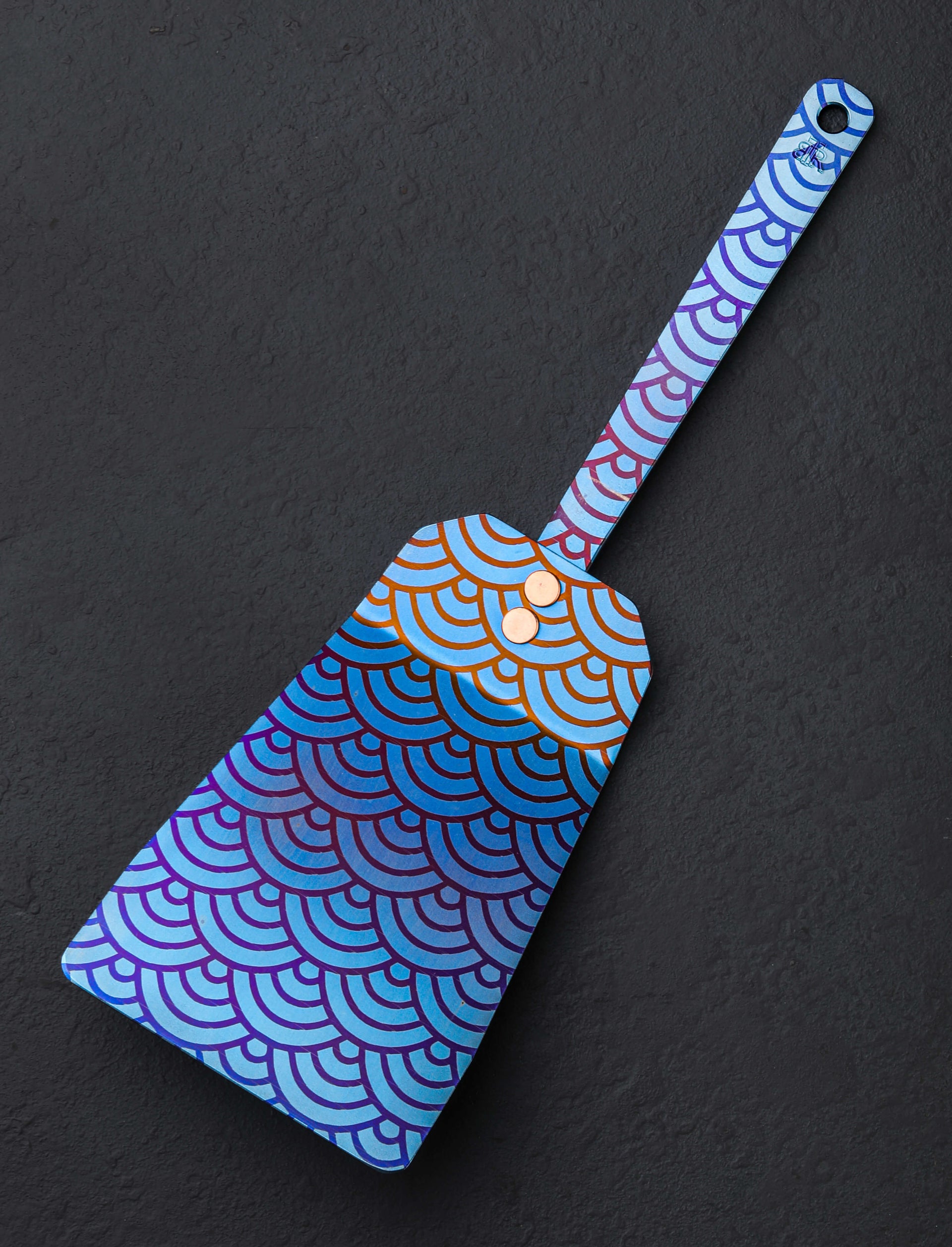 Deluxe Titanium Griddle Spatula | Eatingtools